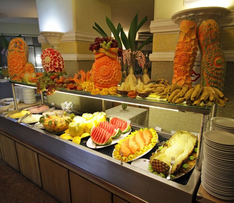 Restaurantes e Bares – San Raphael Hotel