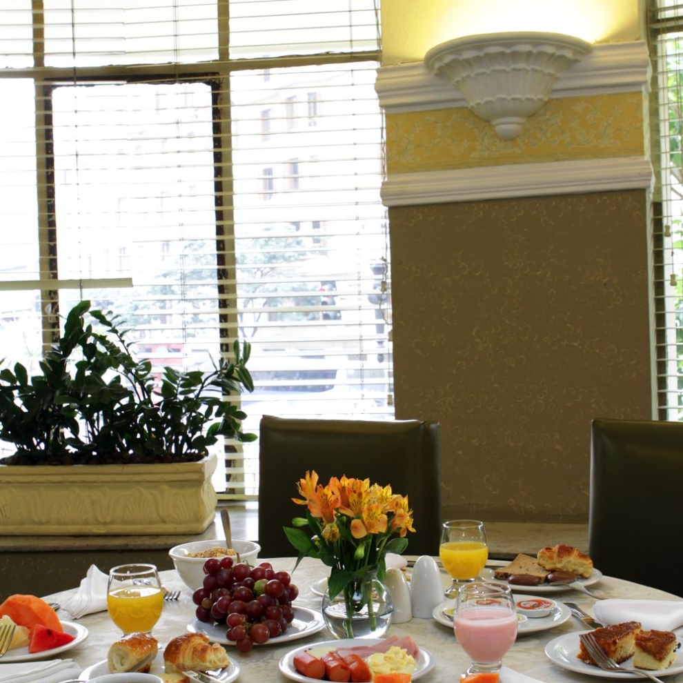 Hotel no Centro de SP – San Raphael Hotel